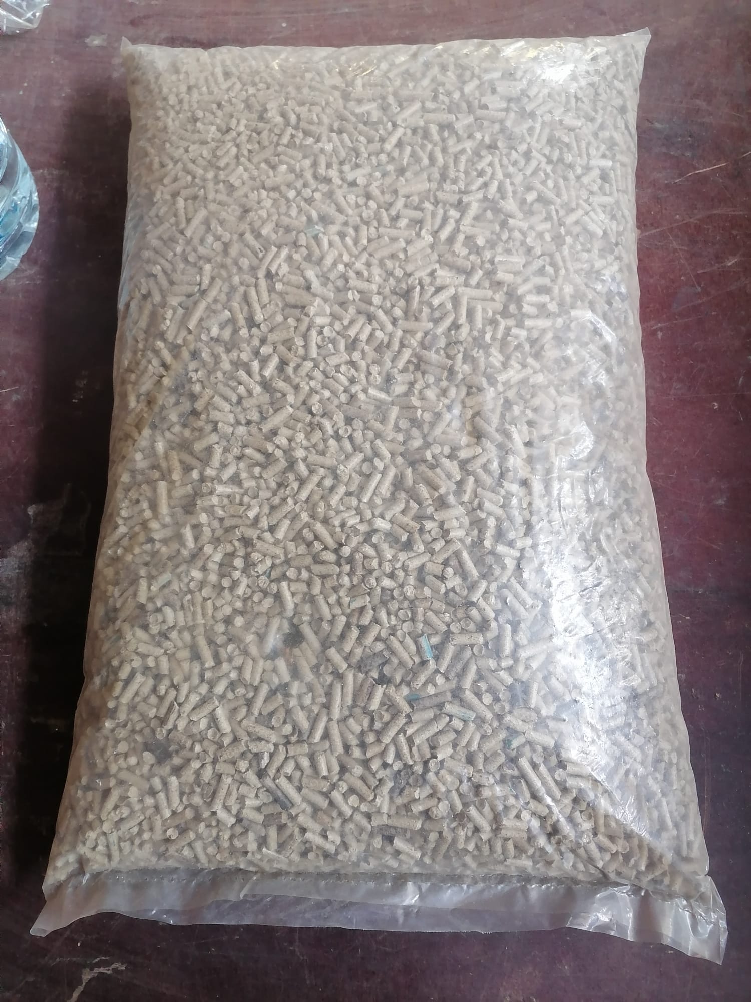 Sac peleti 20kg rasinoase – Mărișel Peleți